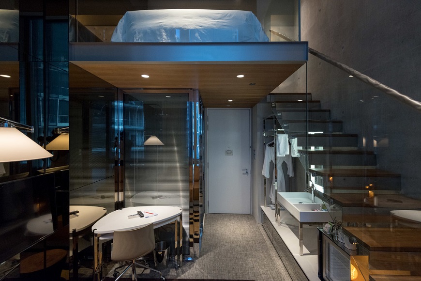 10 Incredible Bathrooms Designed by Philippe Starck