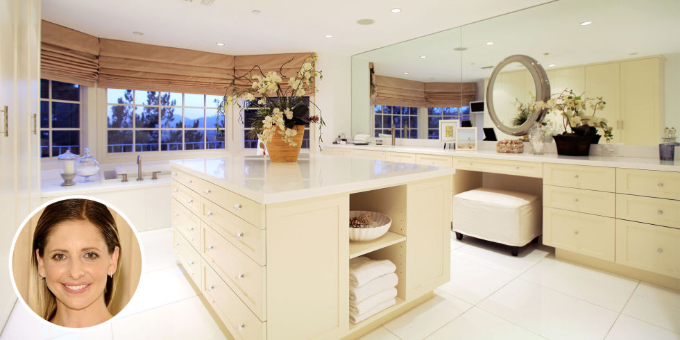 Be Inspired By 12 Most Insane Celebrity Bathrooms